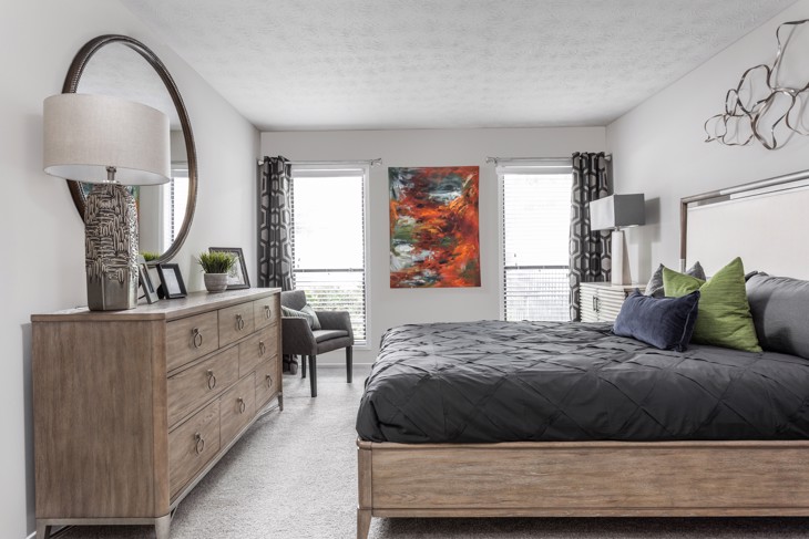 The Pointe at Canyon Ridge | Apartments in Sandy Springs, GA