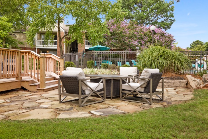 Stonebridge Crossing | Pet-Friendly Apartments in Cordova, TN | 1, 2 ...