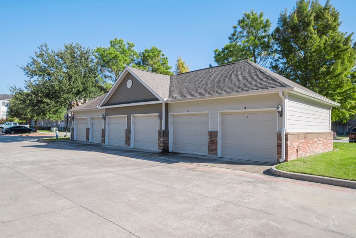 Carrington Place Apartments | Apartments in Northwest Houston