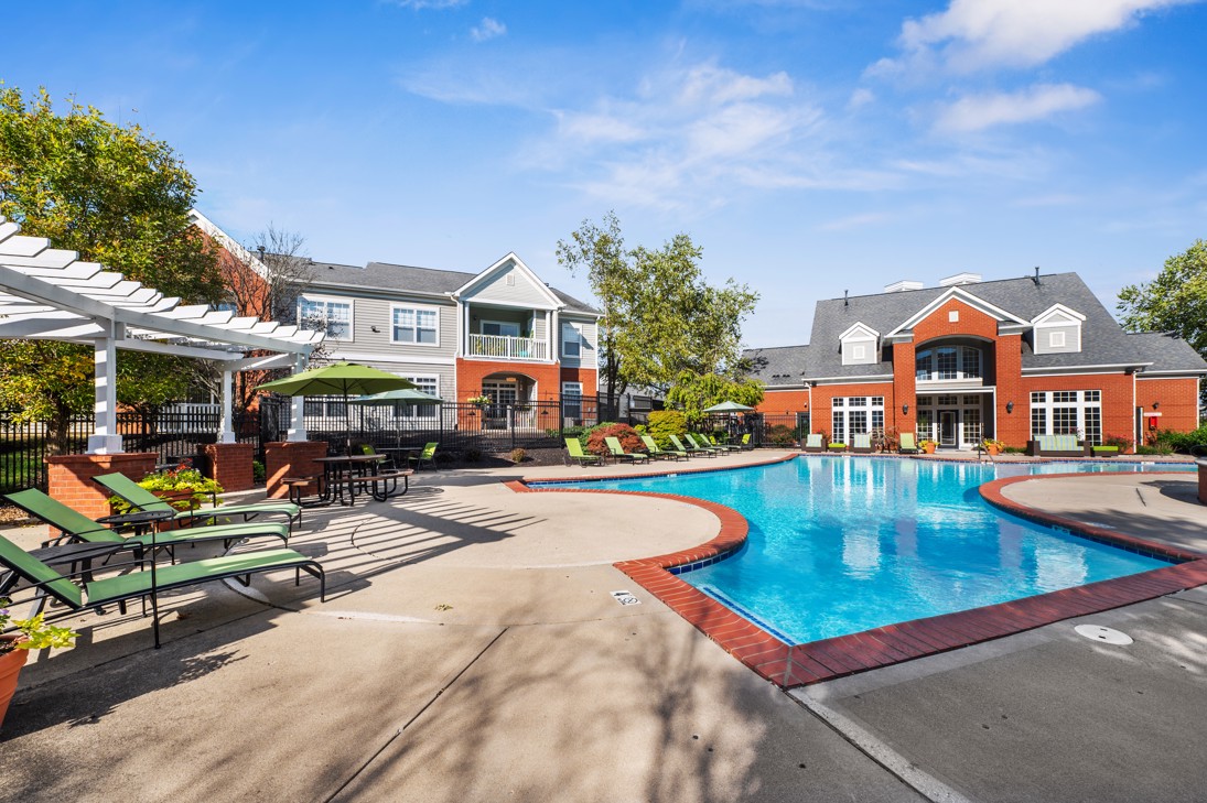 Columns on Wetherington | Apartment in Florence KY