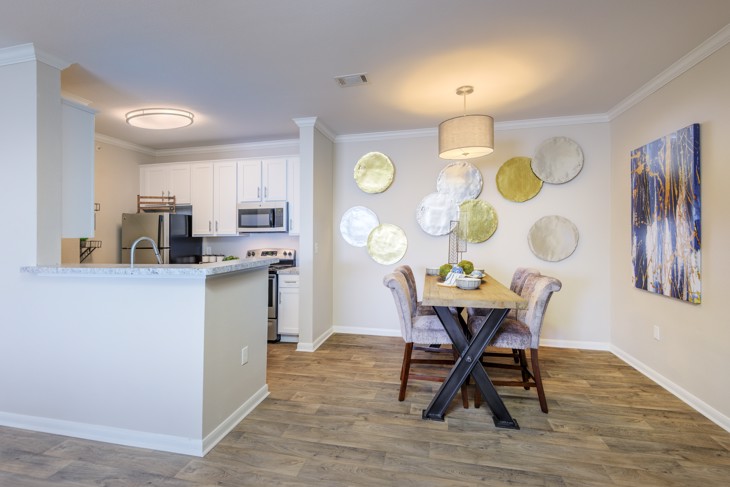 The Pointe at Vista Ridge | Apartments in Lewisville, TX